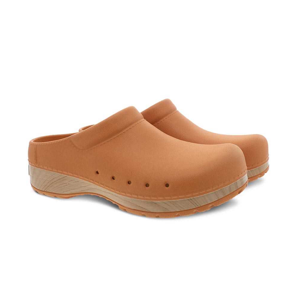 Dansko Women's Faye Franny Shoe - Roam Vermont