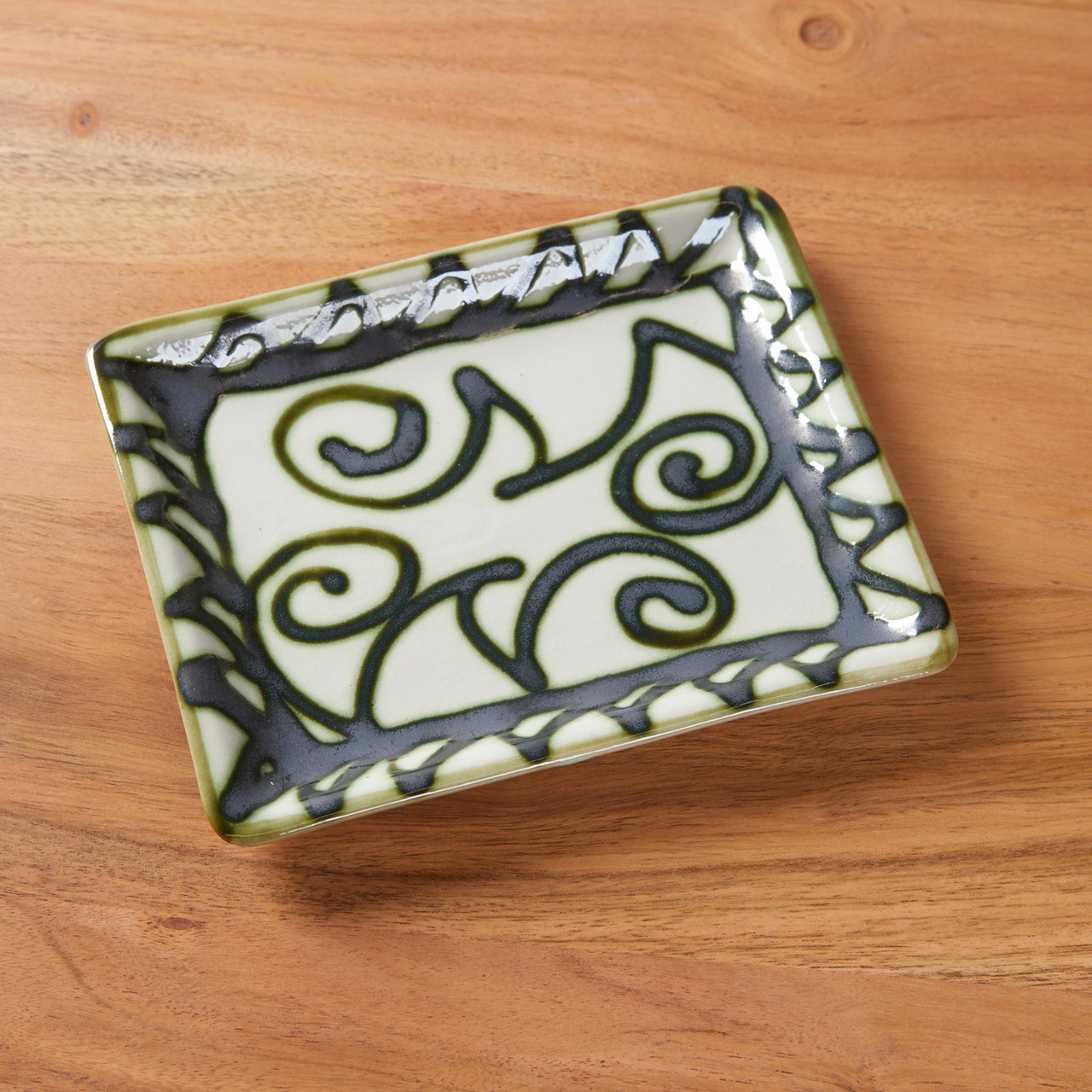 6" Small Snack Tray in Graffiti Green - Stoneware & Co.