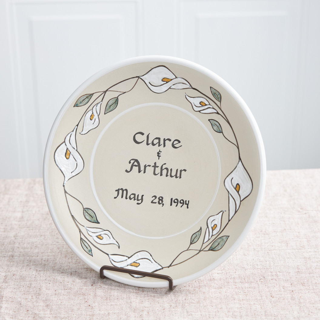 Personalized 11" Thin Plate with Calla Lilies - Stoneware & Co.