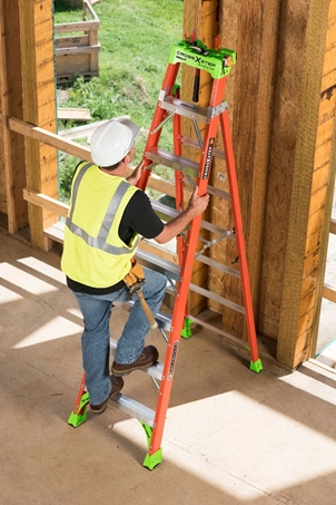 10-Foot Fiberglass Cross Step Ladder, Type IA, 300 Lb Capacity - No ...