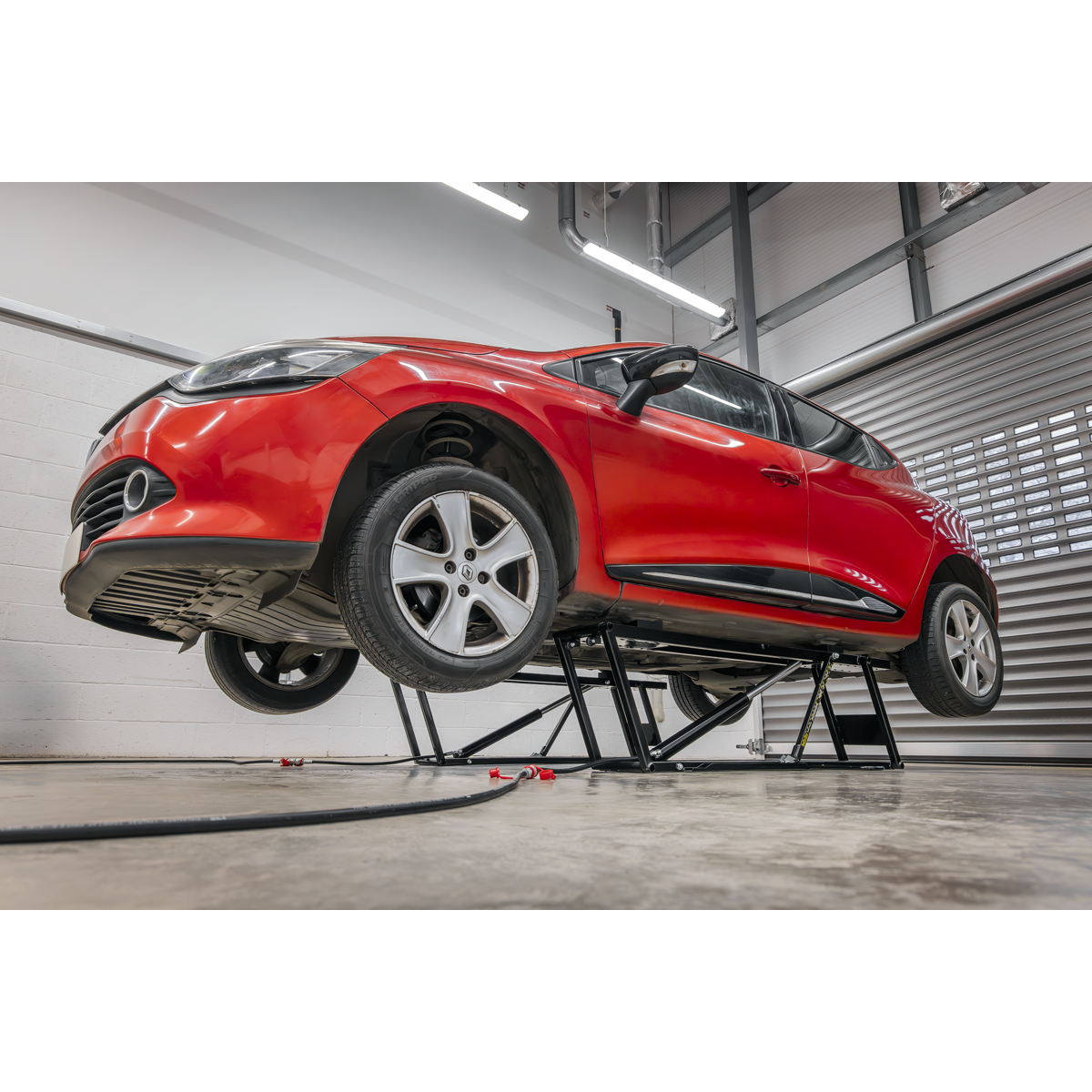 Portable Car Lift - 2.25 Tonne 750W/230V | CLM2250 | Sealey