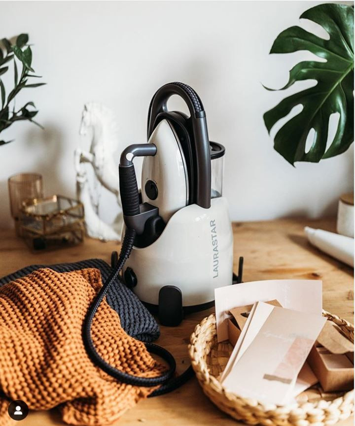 Laurastar Lift Pure White Steam Iron