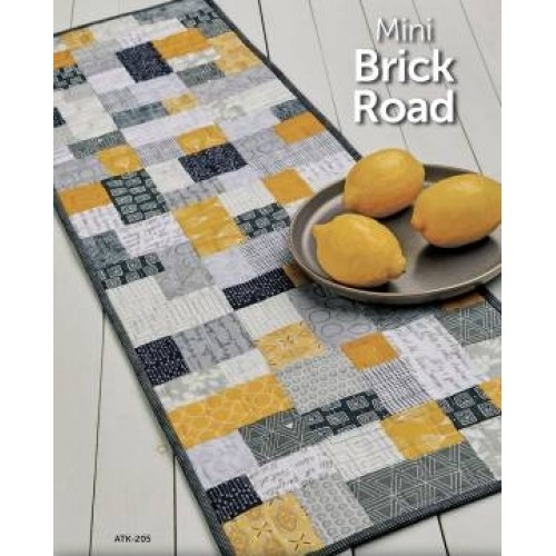Mini Brick Road Table Runner - Primitive Gatherings Quilt Shop