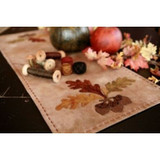 Acorn & Oak Leaf Runner Pattern DOWNLOAD - Primitive Gatherings Quilt Shop