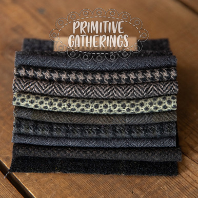 5" Raven Wool Charms