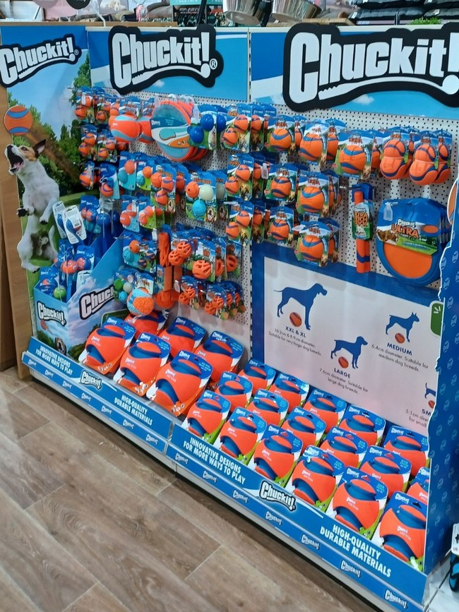 Chuckit! Whistle Flight Flyer - Pedigree Wholesale Ltd