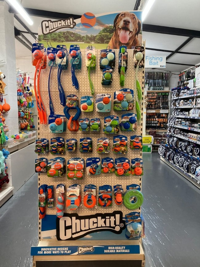Chuckit! Sport 25 Ball Launcher Medium 64cm - Pedigree Wholesale Ltd