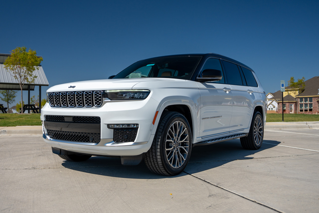 Sold !! 2023 Jeep Grand Cherokee L Summit Reserve #100370 - Collins ...