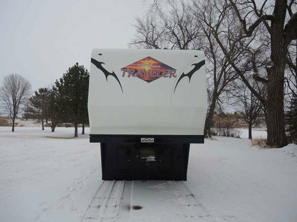 Ice Castle 5th Wheel RV All Seasons Traveler 8x32 RV Camper & Fish ...
