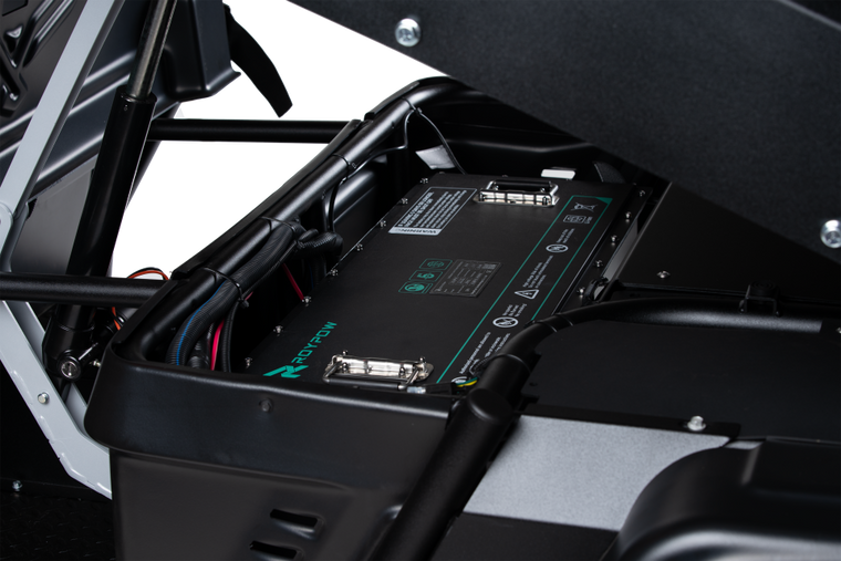 Landmaster AMP Standard Cab Touring Edition - 4wd Electric