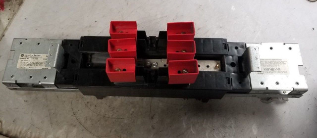 Ge 200A 200 Amp Main Replacement Circuit Breaker Thqmv200 240V 22Ka 2 ...