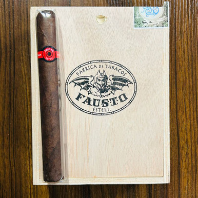 Tatuaje Fausto FT187
