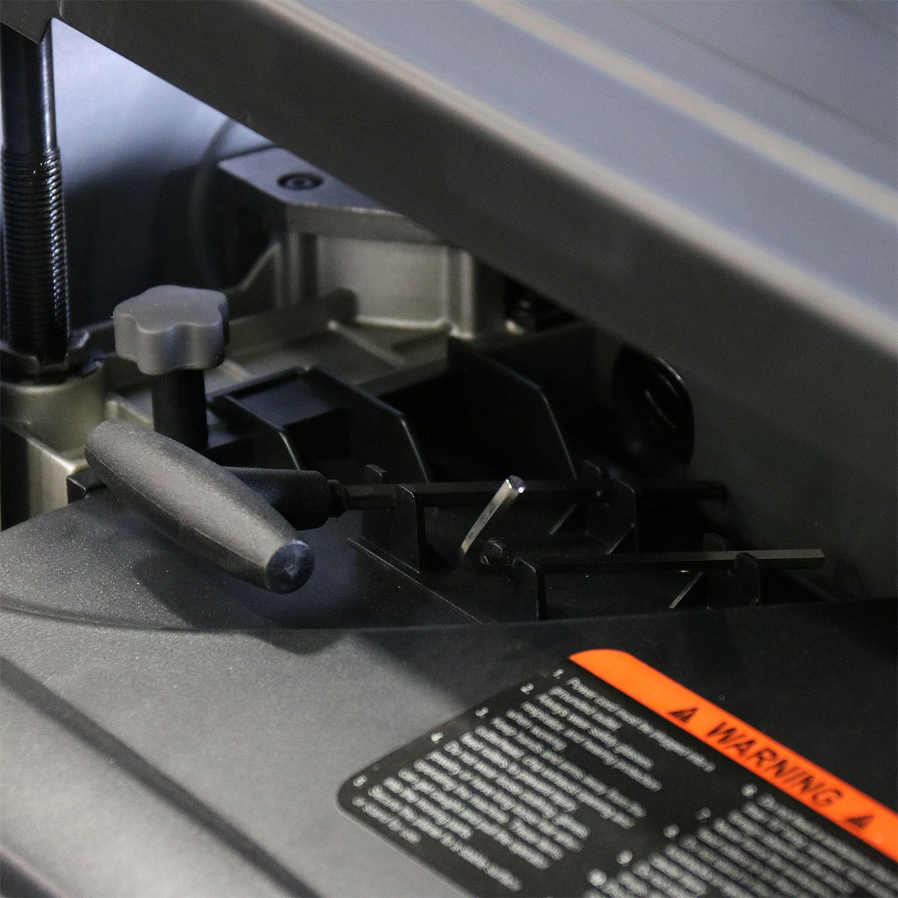 Baileigh IP-1306 Benchtop Wood Planer - BA9-1020164| Penn Tool Co., Inc