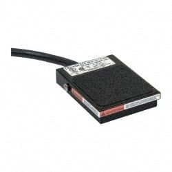 Linemaster Switch 1 Treadle, 15 Amp, 1/2 hp, Momentary (MO), SPDT ...