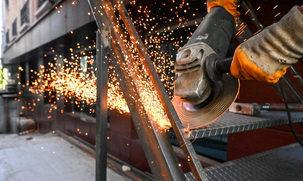 Angle Grinder Uses: A Complete Guide to Cutting, Grinding & DIY ...