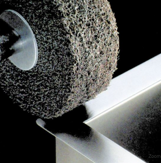 3M Scotch-Brite™ Multi-Finishing Wheel, Medium Grade 6" Dia, Max. RPM ...