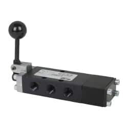 ARO Fluid Management 1/4" Inlet 4-Way 3-Position Lever Actuated/Spring ...