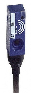 Telemecanique Sensors NPN, PNP, Flat, Inductive Proximity Sensor 2 ...