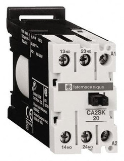 Schneider Electric NC/NO, 120 VAC at 50/60 Hz Control Relay DIN Rail ...