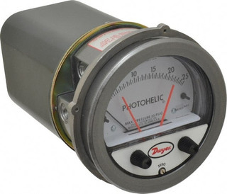 Dwyer Instruments 25 Max psi, 2% Accuracy, NPT Thread Photohelic ...