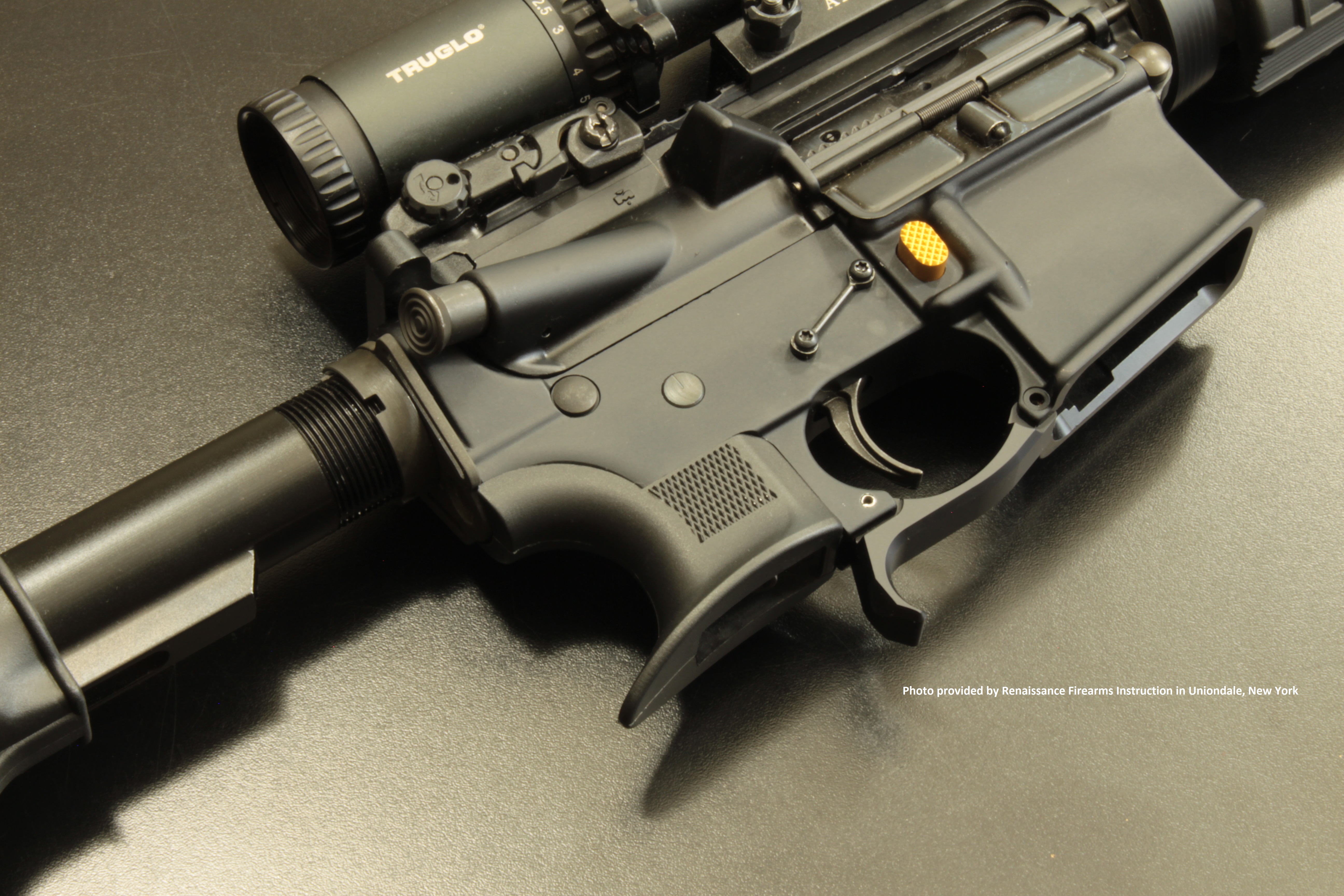 Spur Grip AR-15