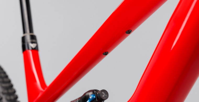 YT CAPRA 29 Core 3 MTB Enduro Carbon Lava Red