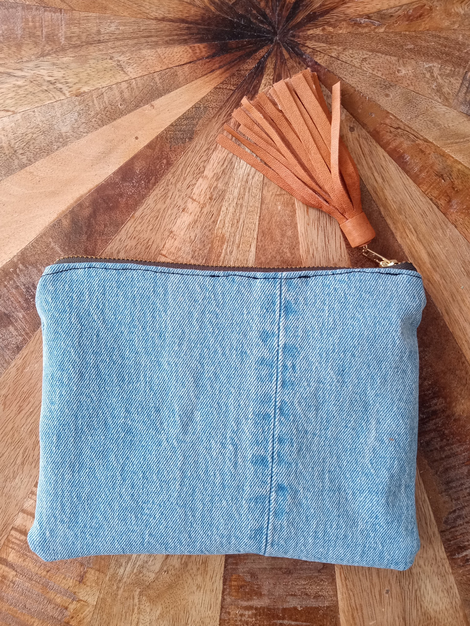 UPCYCLED DENIM ACCESSORY POUCH