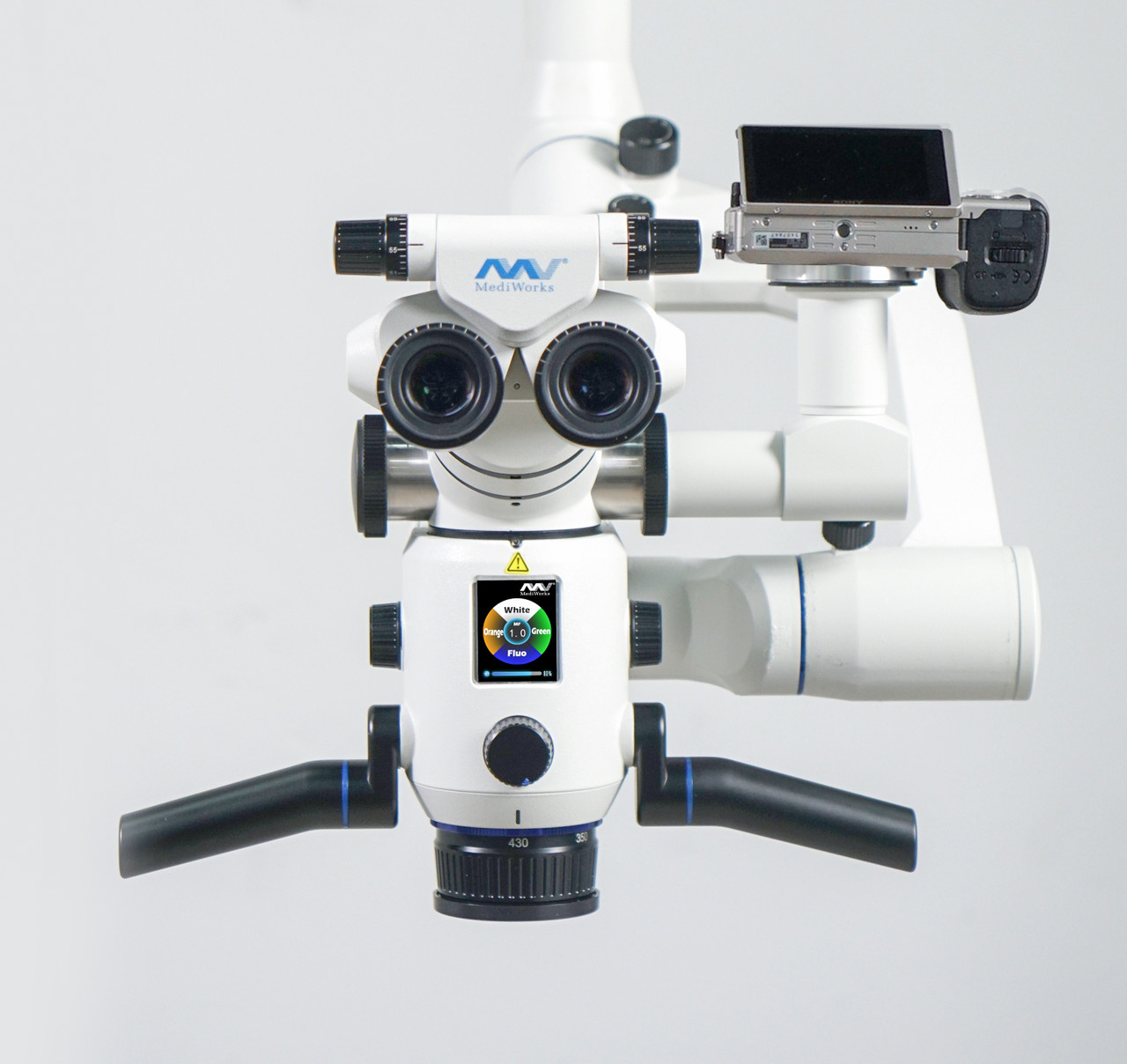 Dental surgical microscope SM620 Pro
