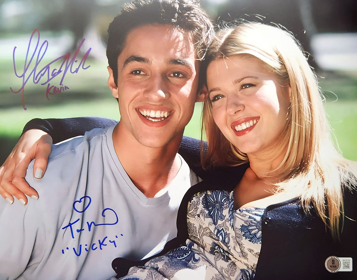 Tara Reid & Thomas Ian Nicholas Autographed American Pie 11x14 Photo 2