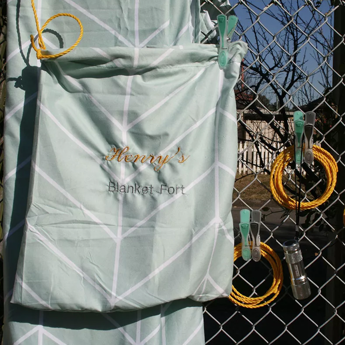 Imaginarium (a.k.a Blanket Fort) - SINGER®