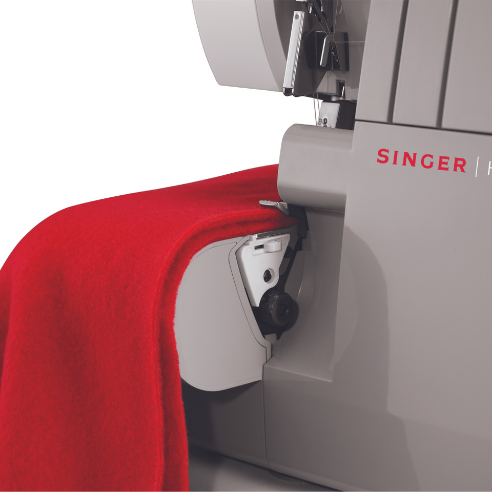 SINGER® Heavy Duty 14HD854 Overlocker - Professional Finishing