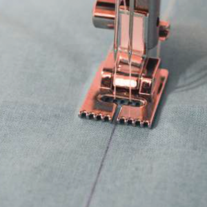 How to use the Pintuck Foot - SINGER®