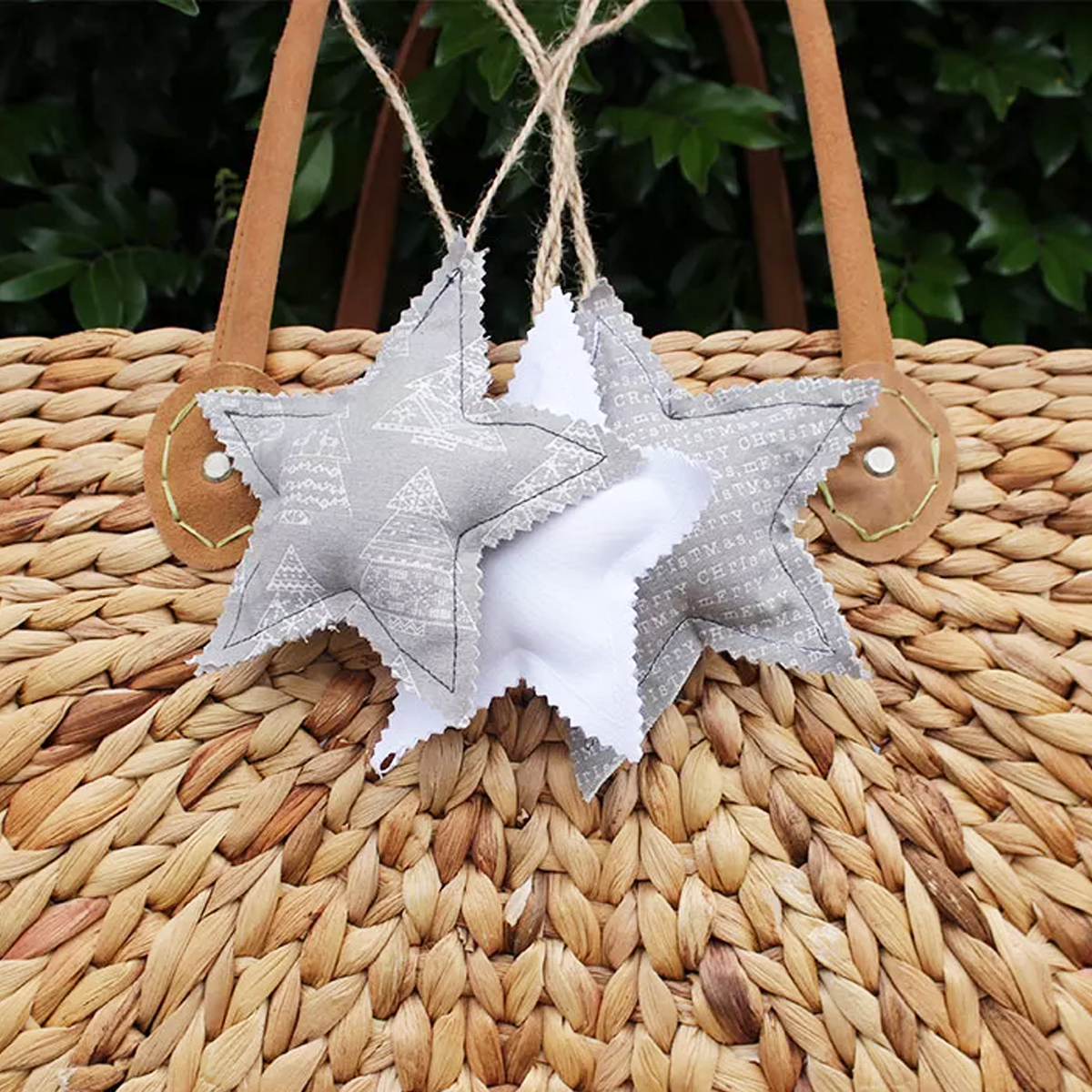 Twinkle Twinkle Christmas Star - SINGER®