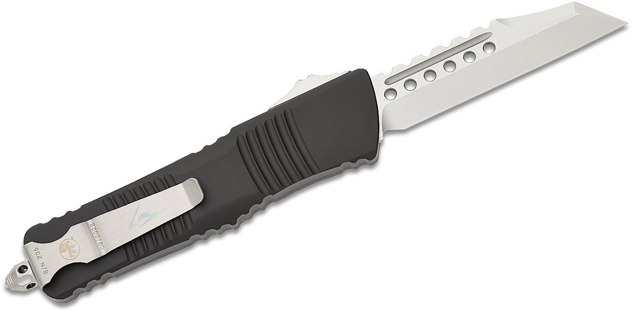 Microtech Signature Series Combat Troodon Hellhound Straight Razor