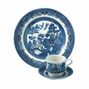 Blue Willow Dinnerware