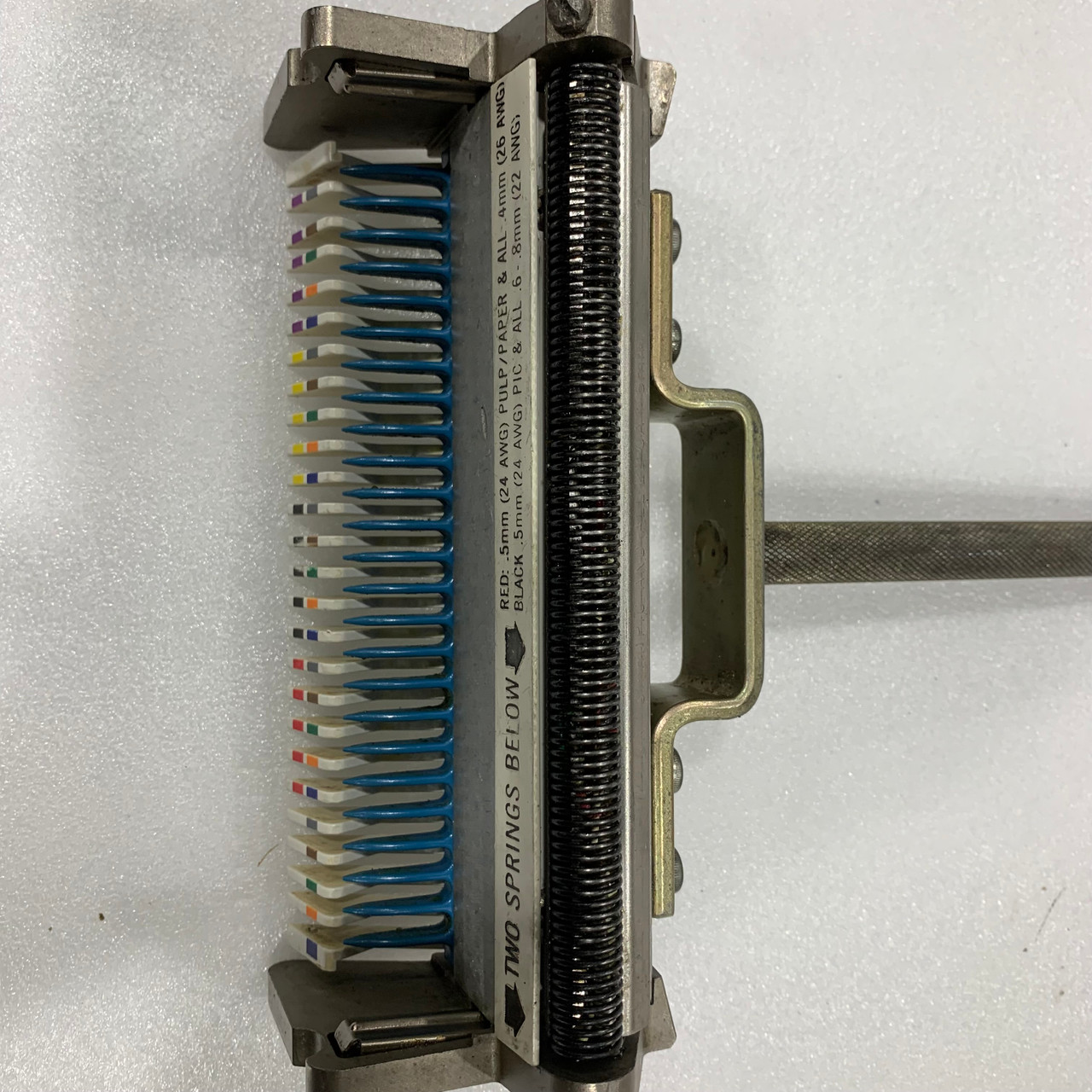 4041-P | MS2 | 25 Pair | Splicing Head | T Bar | Used