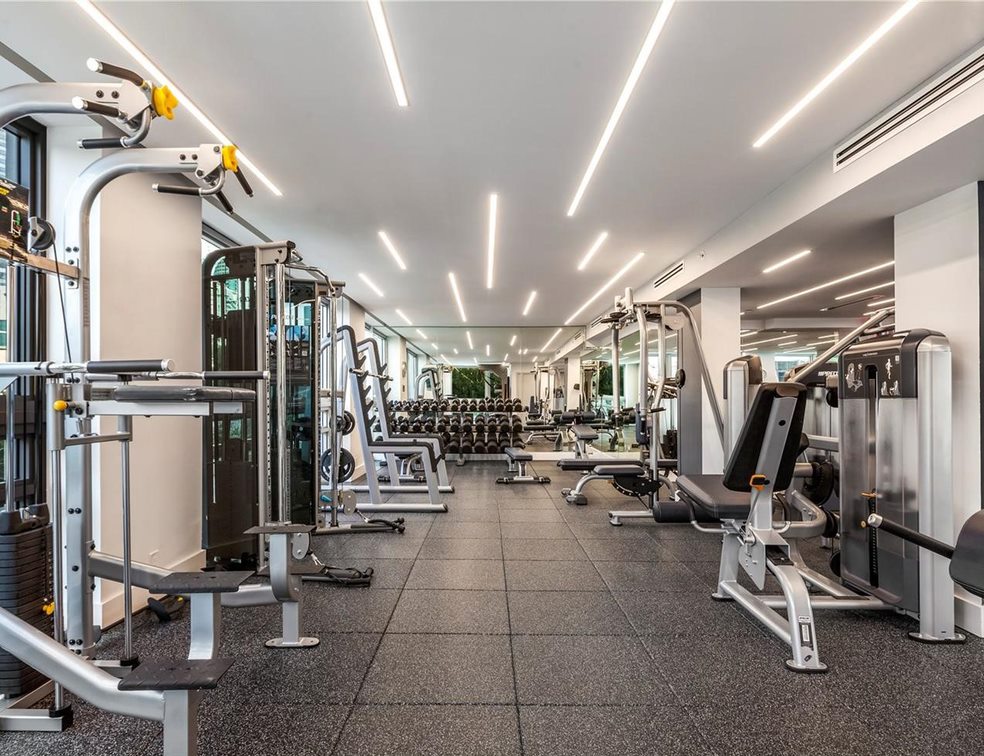 LED Linear Lighting Solutions for Commercial Buildings - GlowbackLED