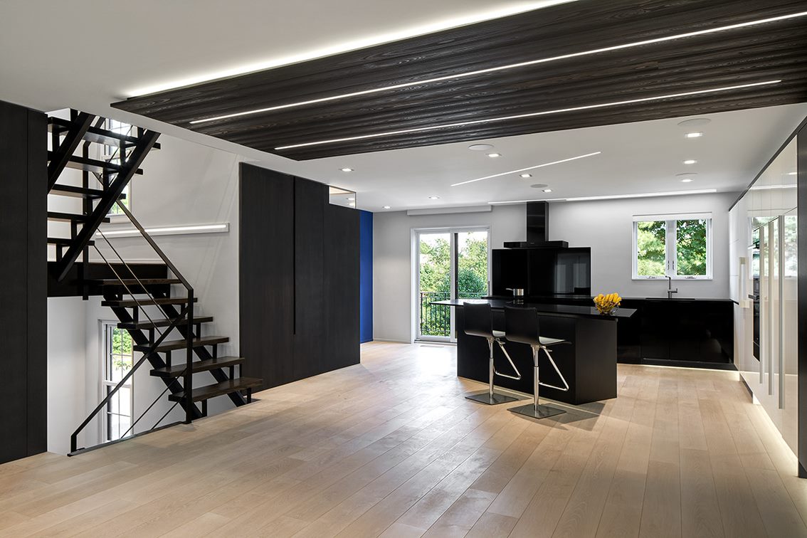 Why Designers Love Linear Ceiling Lights—And You Will Too! - GlowbackLED