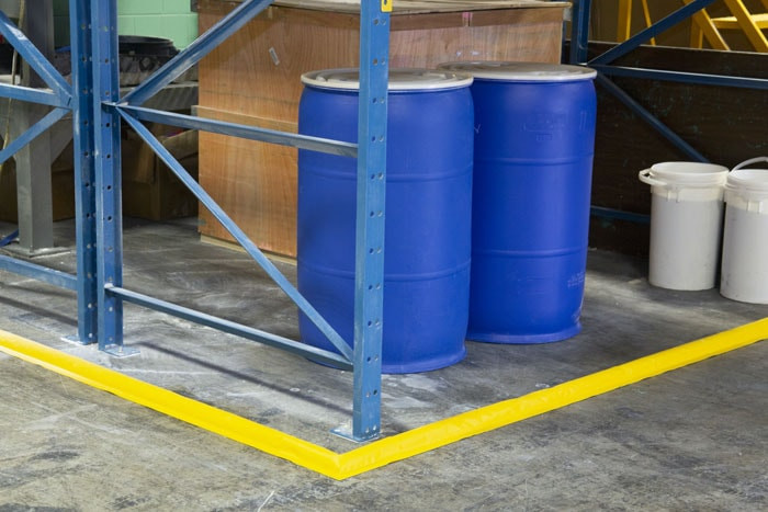 JUSTRITE Make-A-Berm, Custom Spill Containment Kit, 2 inch High x 50 ...