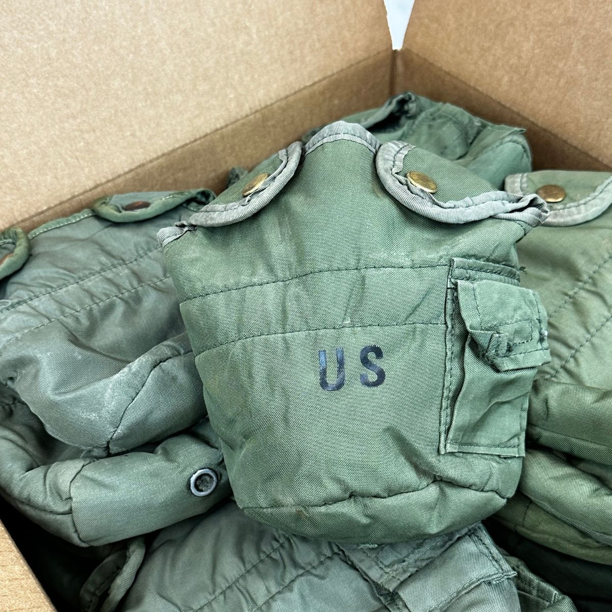 U.S. Issue GI 1qt Canteen Cover | Military Surplus Used