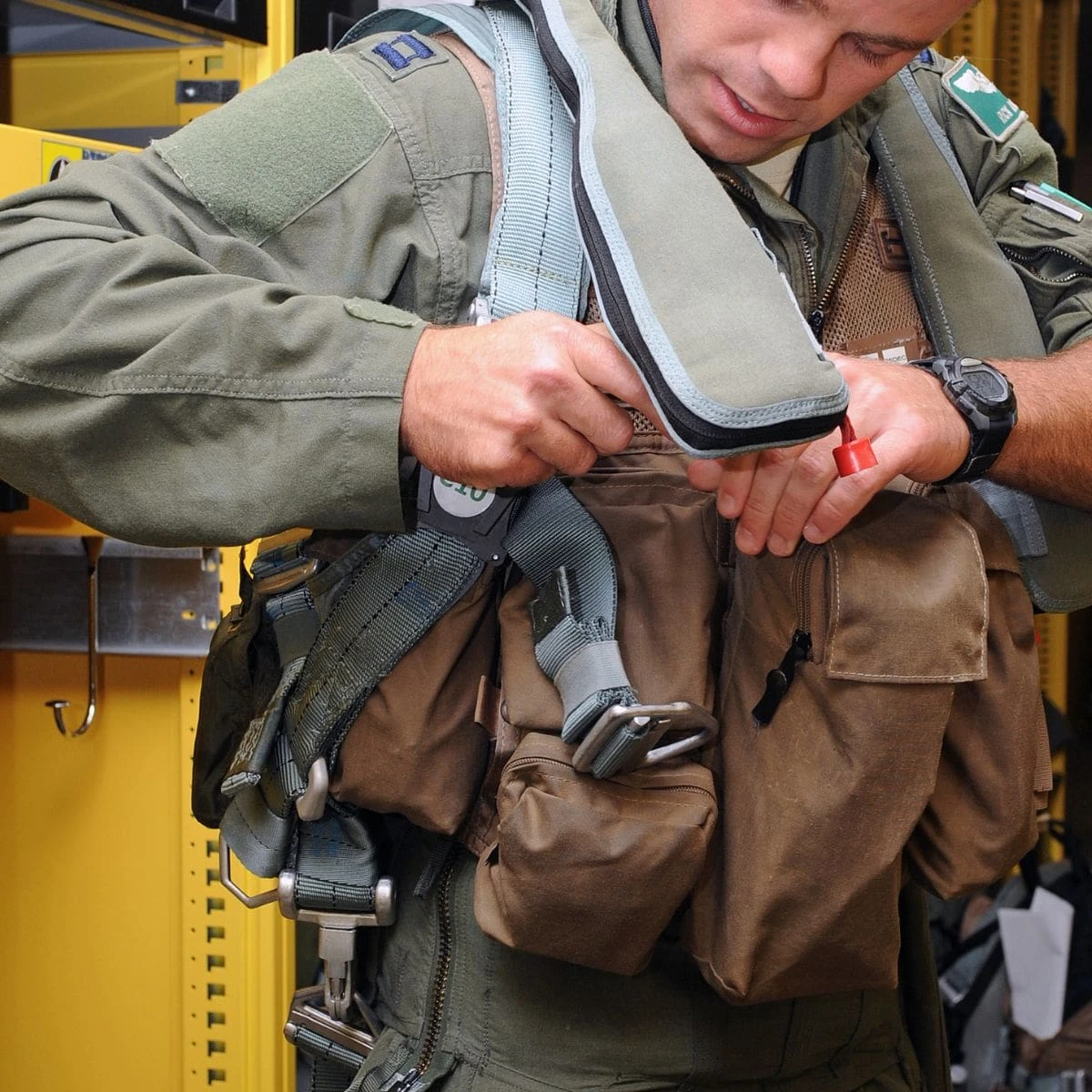 US Air Force Ace Combat Pilot Survival Vest with Snap Track