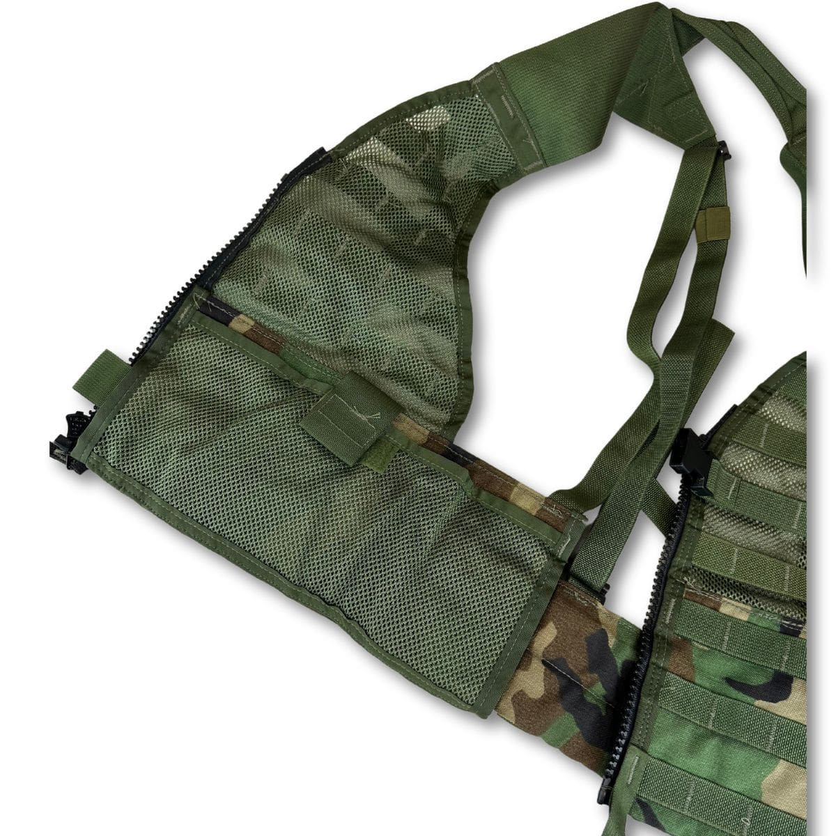 U.S Issue Military Tactical Vests and Rigs