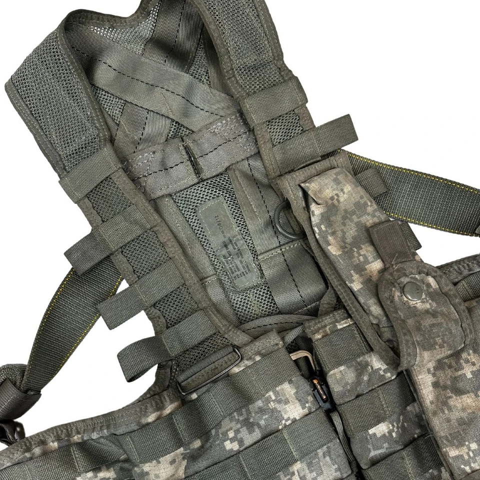 U.S. Issue ACU Air Worrier PSGC Survival Vest Harness | Military ...
