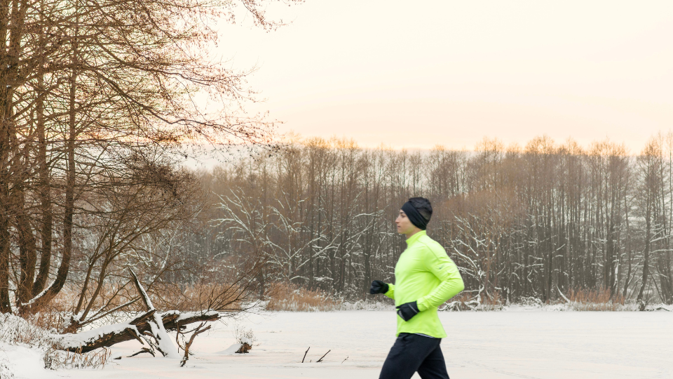 Winter Running Essentials: Headbands, Neck Warmers, and More to Keep ...