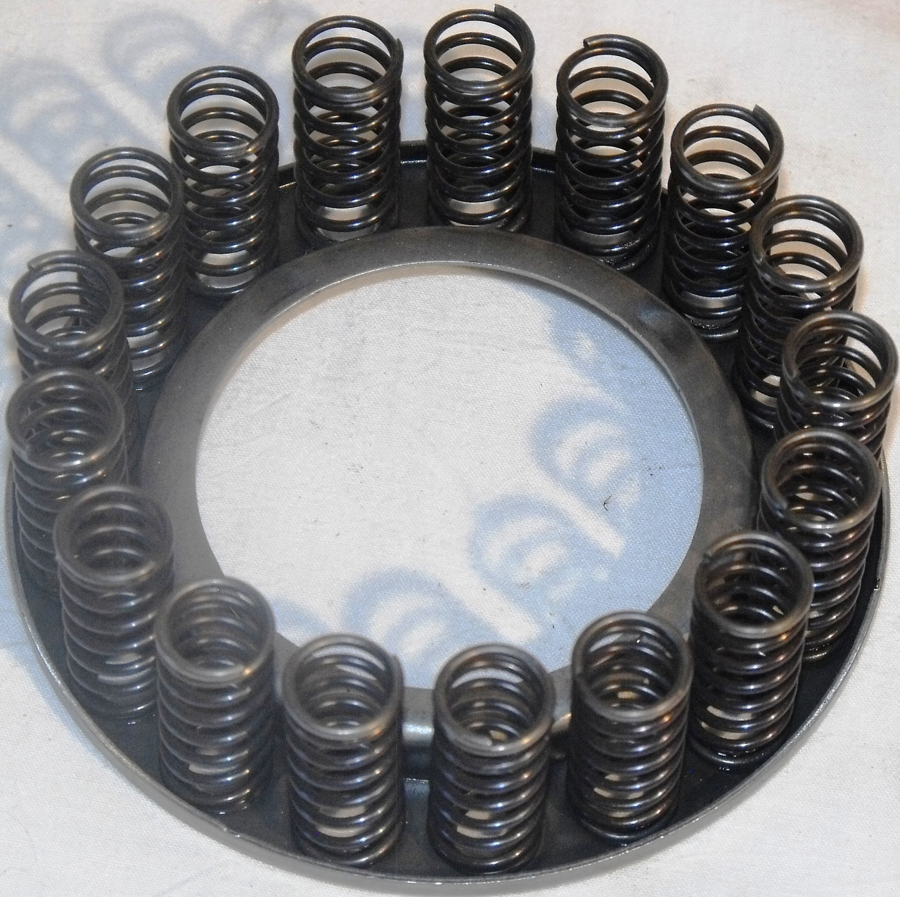 Low / Reverse Clutch Retainer w/ Springs, 700R4 4L60E