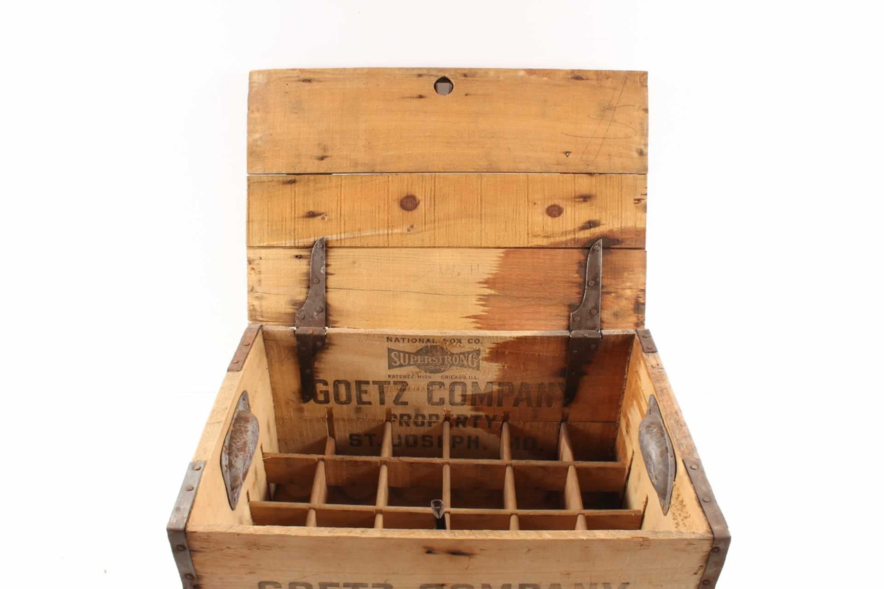 Old Goetz Brewing Company Wooden Beer Bottle Box Case - Antique Mystique