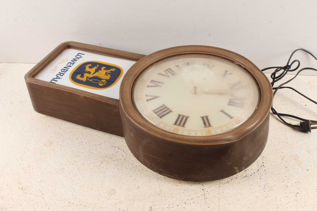 Vintage 1986 Miller Brewing Lowenbrau Beer Advertising Light Up Clock ...