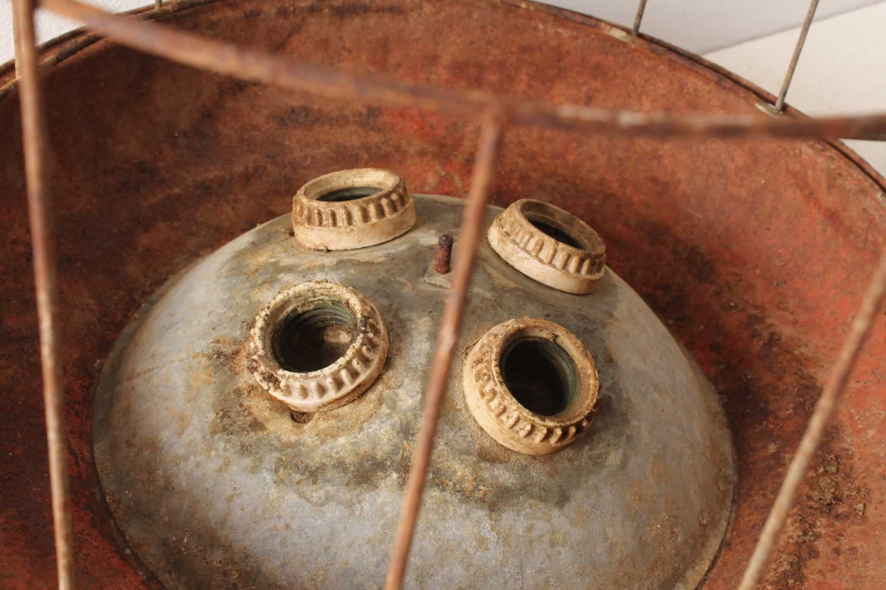 Antique Farm Industrial Hanging Wire Cage 4 Socket Brooder Lamp Light ...