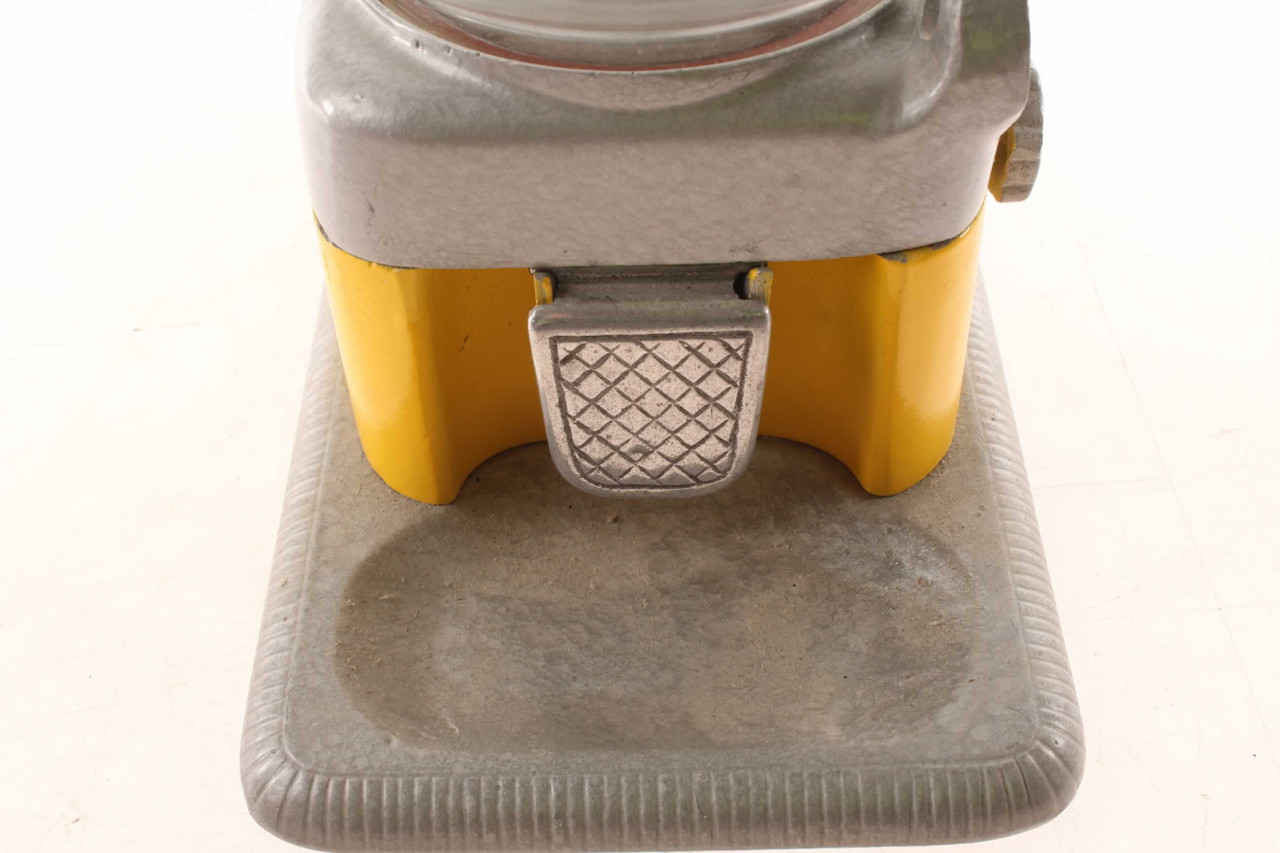 Nice Vintage Coin Operated Gumball Peanut Machine With Chicago Lock Key ...