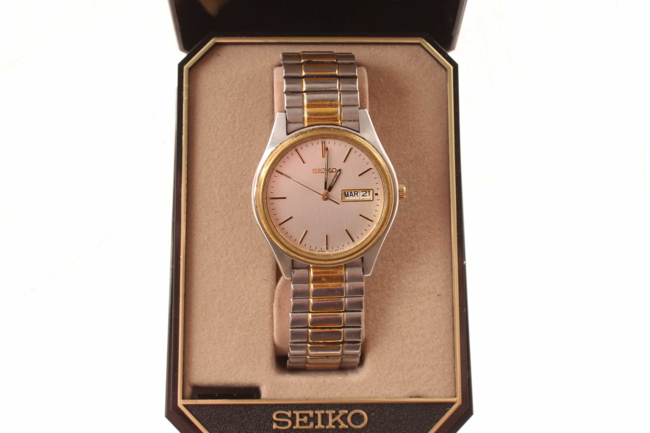 Vintage Seiko Watch 7N43-9048 Stainless Steel Gold Tone & Box - Antique Mystique